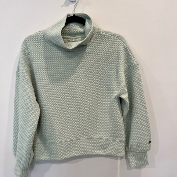 CALIA by Carrie Underwood | Tops | Calia Sweater Xs | Poshmark